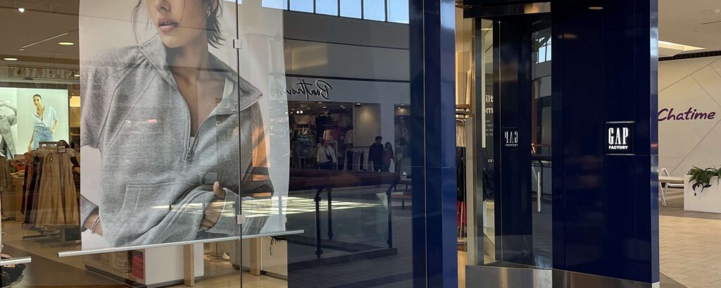 COMMERCIAL – STOREFRONTS – Burlington Glass